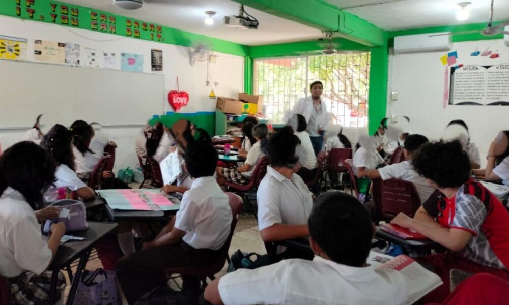 Imparte CECOSAMA Carmen, pláticas sobre salud mental a estudiantes ...